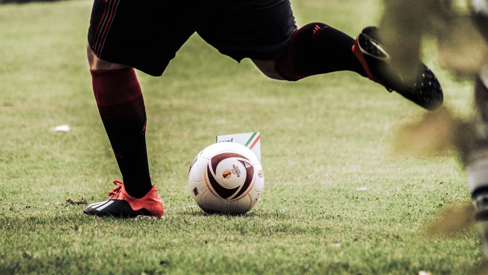 Hollywood Stars Who Secretly Live for Football: Highest 5 Shocking ...