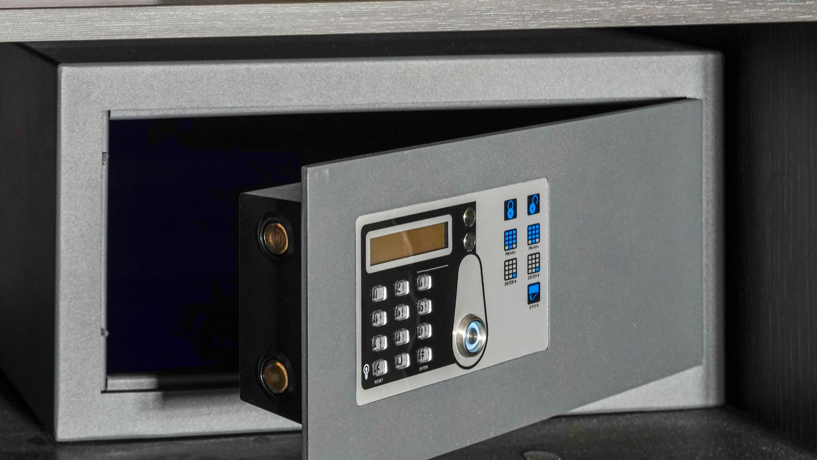 Ultimate Guide to Choosing a Gun Safe: What Makes Liberty Safe Stand ...